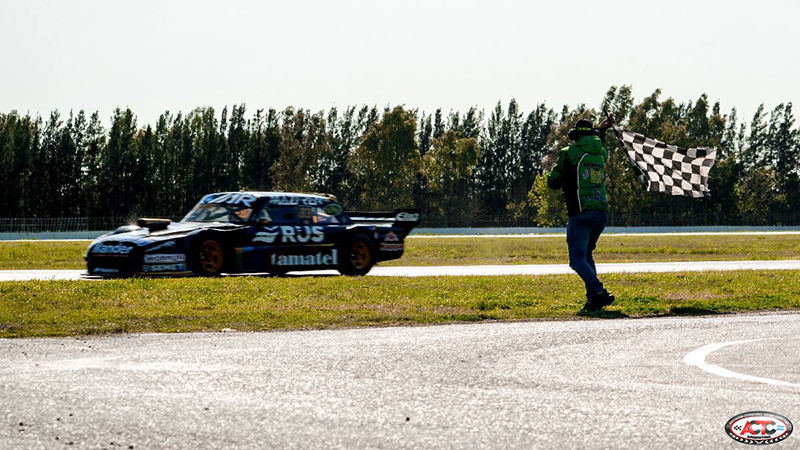 TC Mouras: Ricciardi se tomó revancha